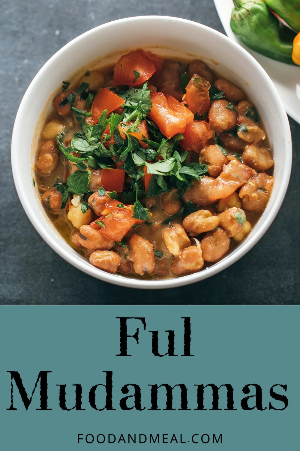 5 quick steps to cook Ful Mudammas - Food and Meal