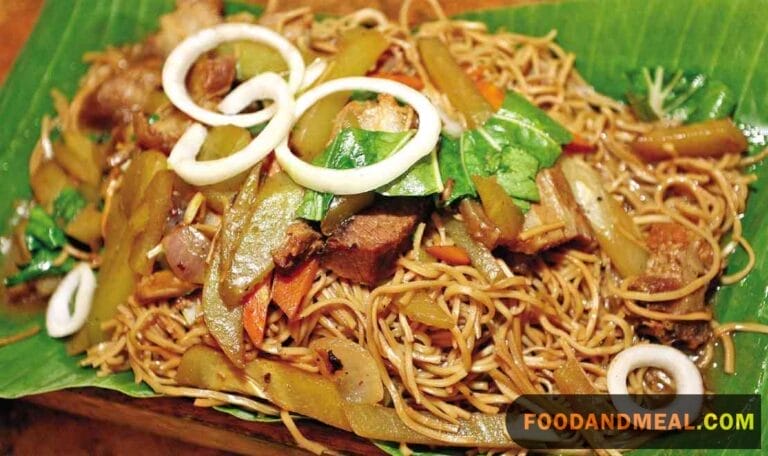 Explore The Philippines Through Food Quezon Pancit Habhab - Foodandmeal.com