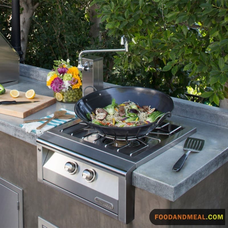 How To Set Up A Wok Cooking Station